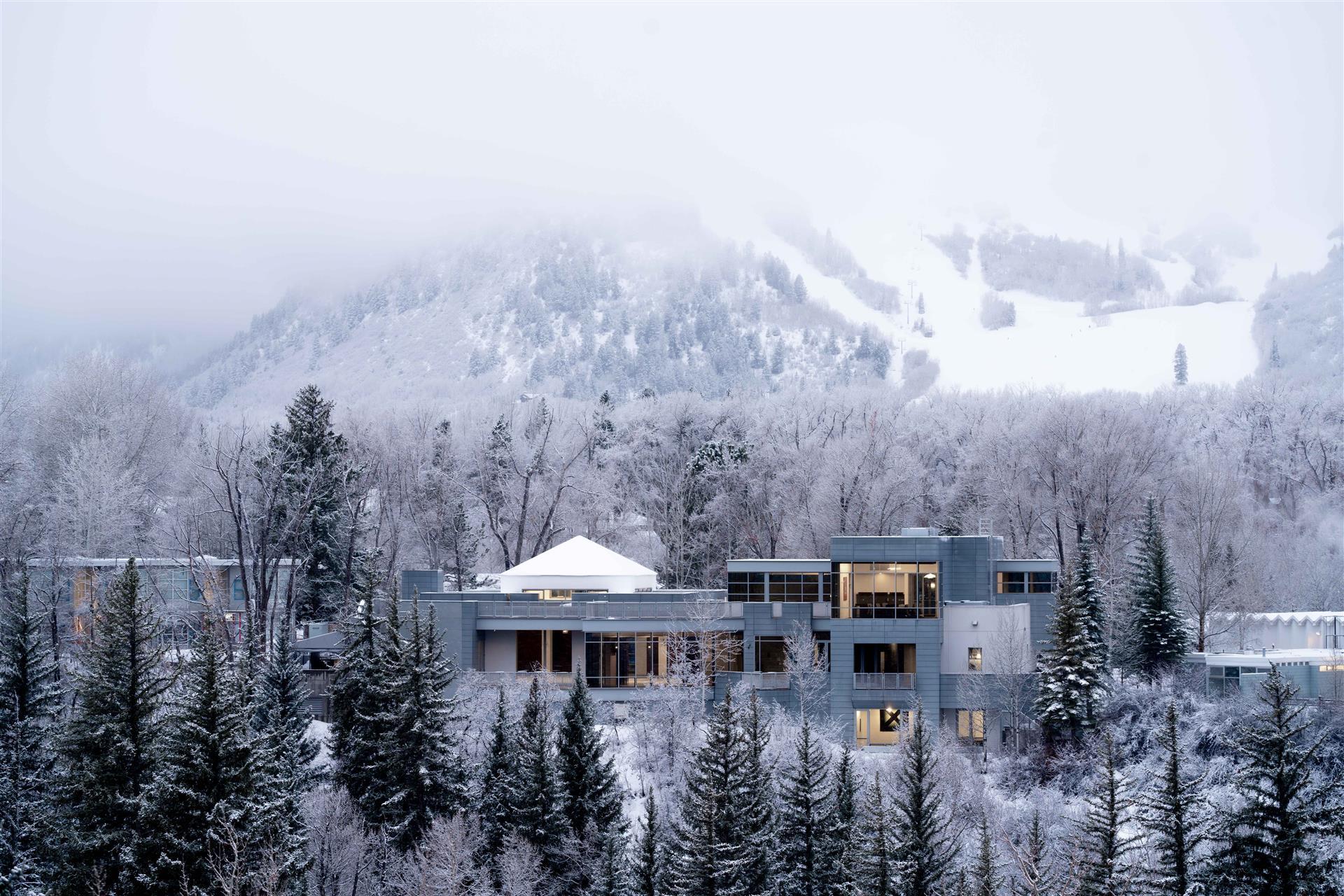 Take a Tour | Welcome | Aspen Hotels | Official Site | Aspen Meadows Resort